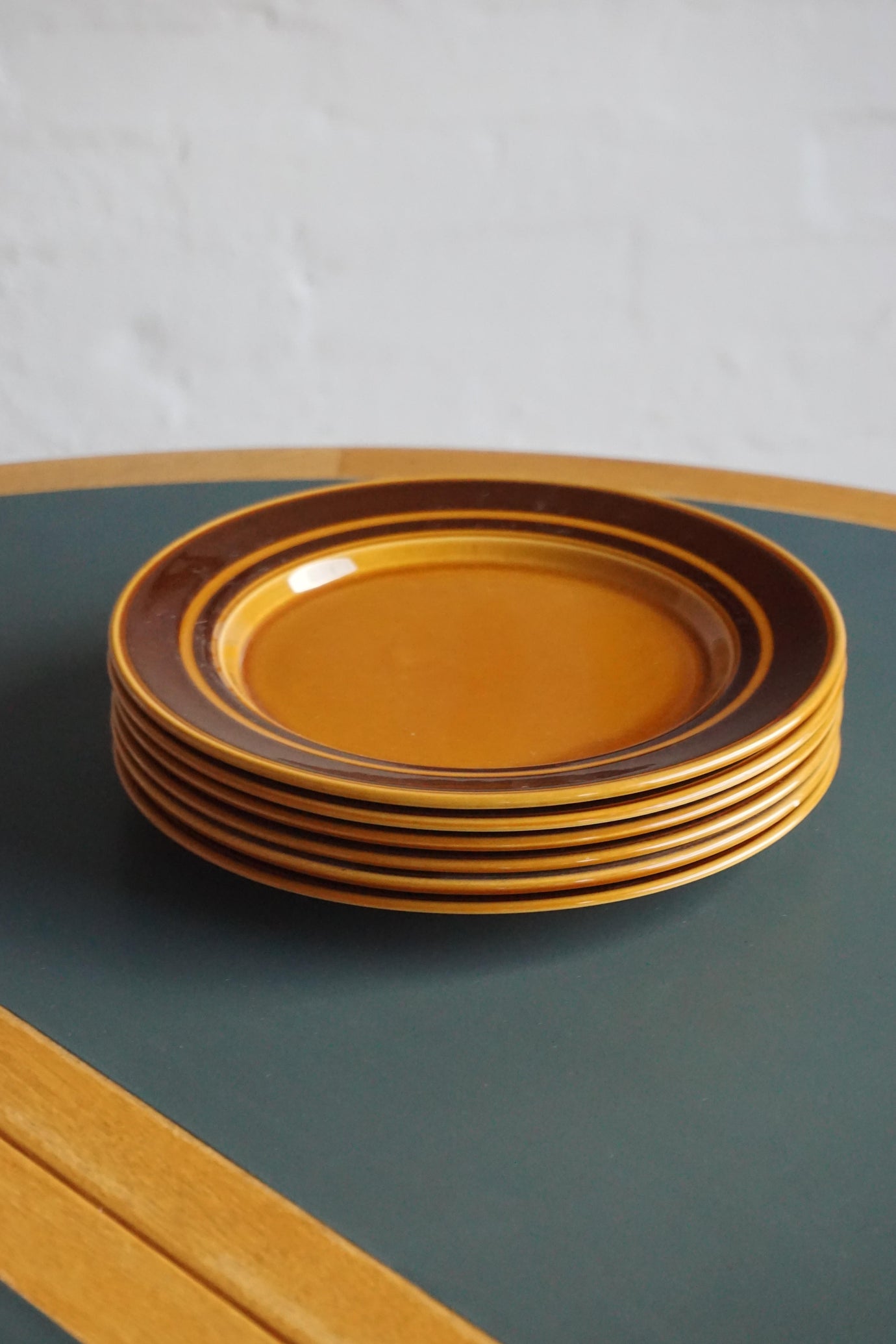 Royal Alma Dinner Plates – Angelucci 20th Century